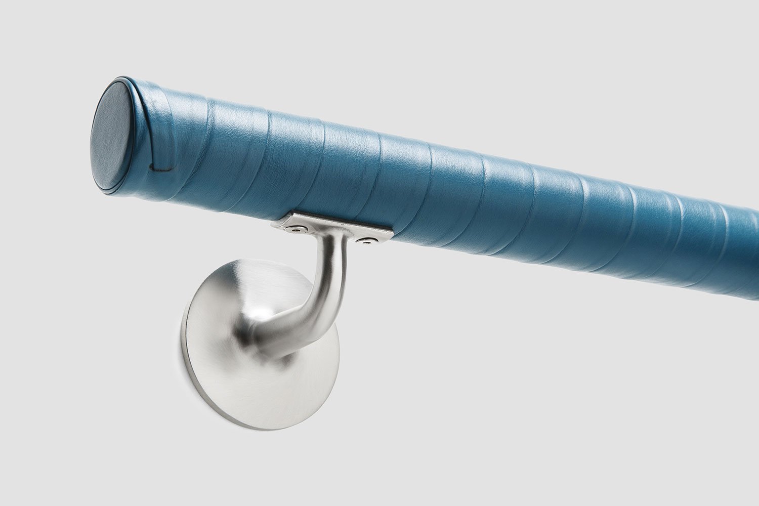 Shop - Overlap Wrap Handrail - Spinneybeck